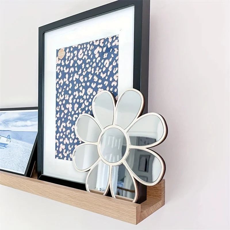 Bohemian Daisy Mirror – Cozy Nursery