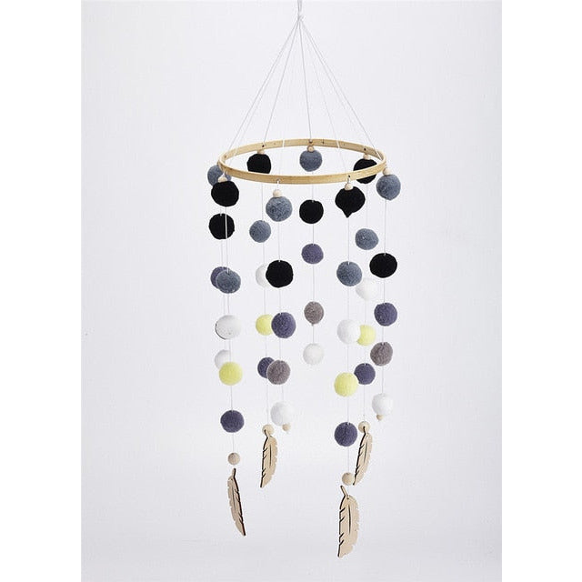 Nordic Felt Hanging Mobile – Cozy Nursery